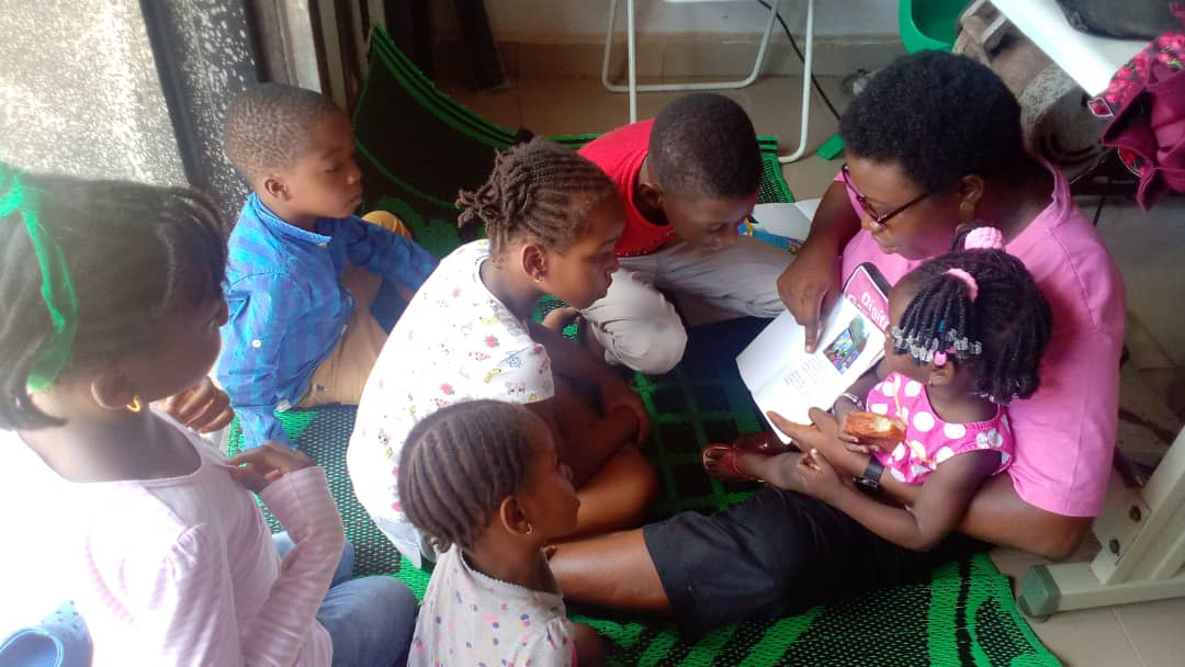 African Storybook - Use